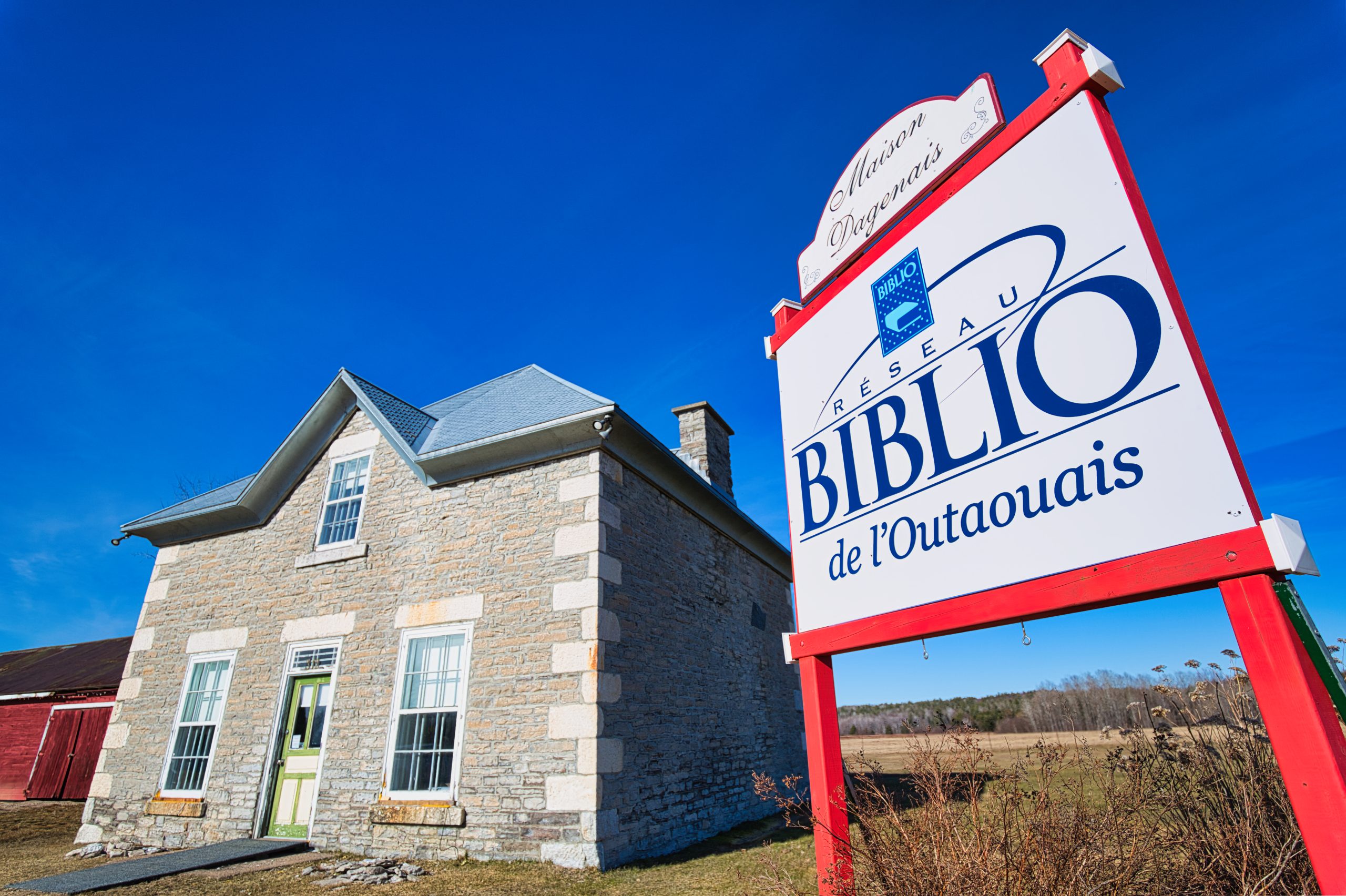 Public Library - Mansfield et Pontefract